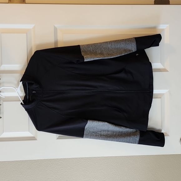 Danskin Now | Tops | Danskin Lightweight Zip Up | Poshmark